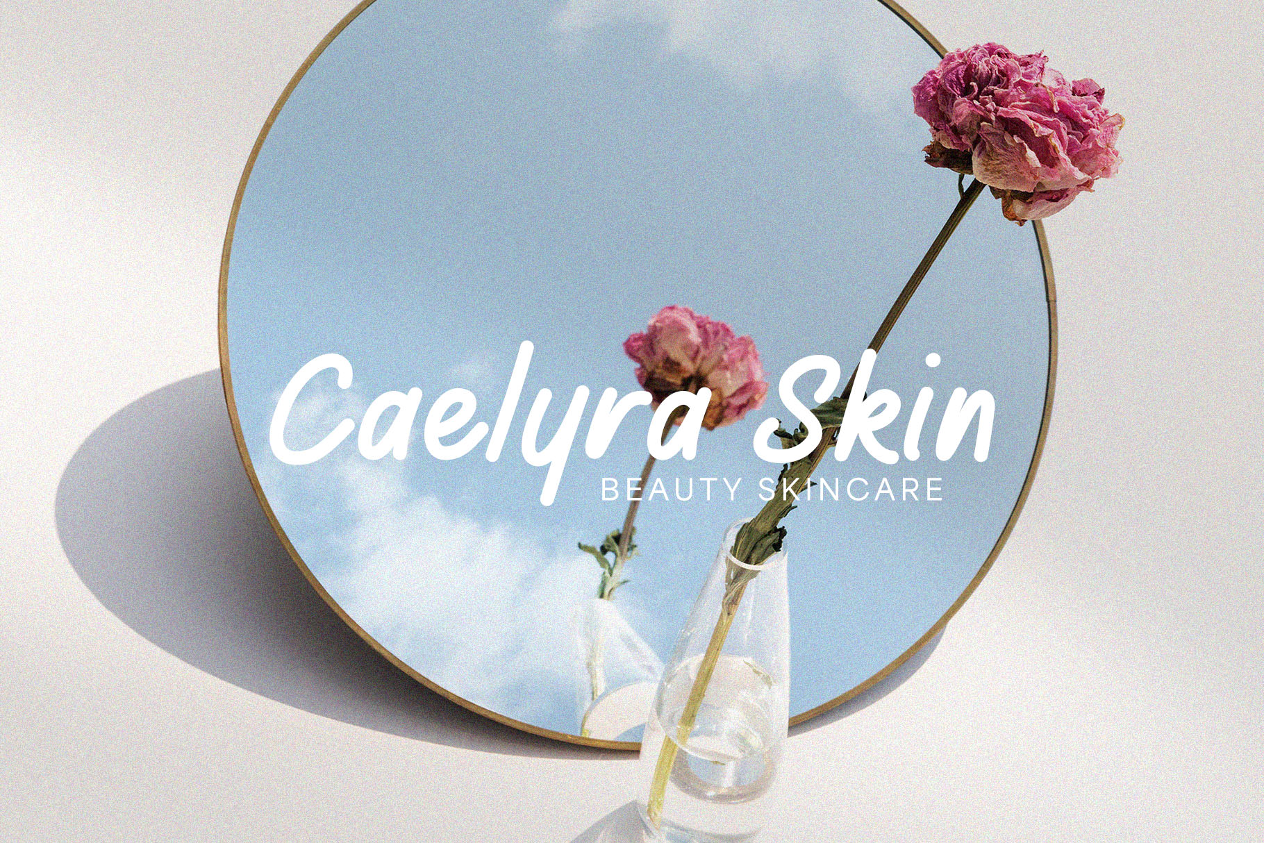 Skylight – A Handwritten Font with a Touch of Elegance – Circle Font